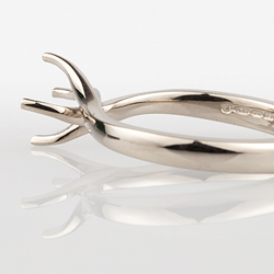 18ct White Gold - With and Without Rhodium Plating