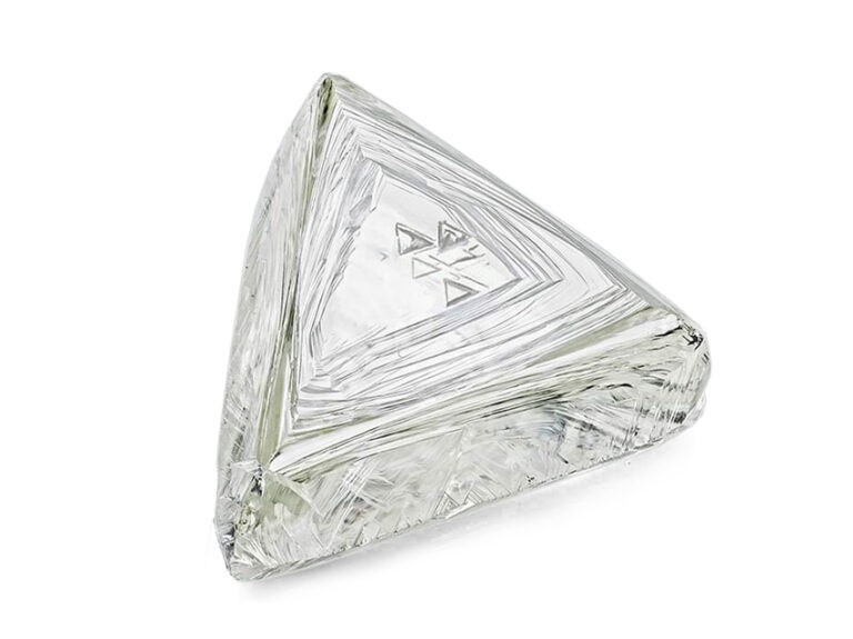 Trillion Cut Diamonds - A Guide to Triangular Brilliance and Fire
