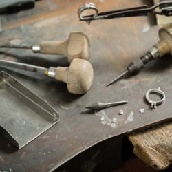 What is a Rub Over Setting? Engagement Rings FAQ