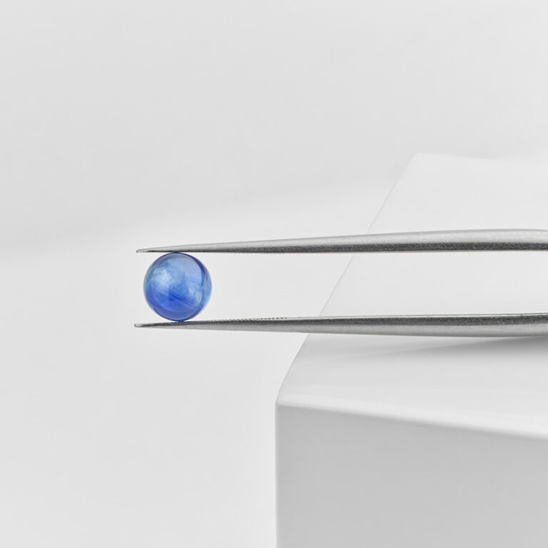 What is a Cabochon? - Gemstone Cuts Explained