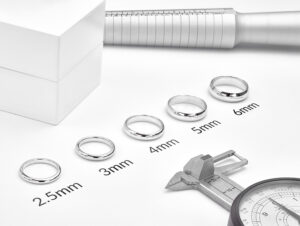 Popular Wedding Ring Widths Shown on the Finger