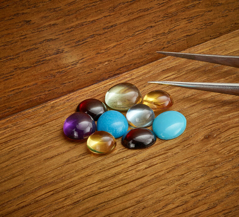 What is a Cabochon? - Gemstone Cuts Explained