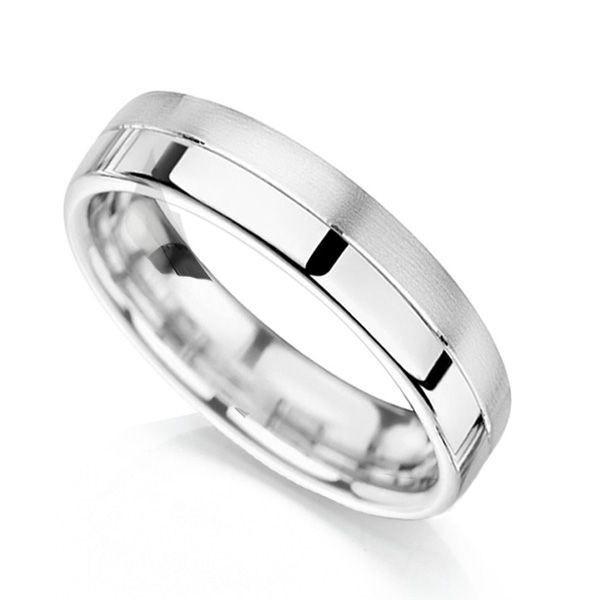Medium Court Profile Patterned Wedding Ring