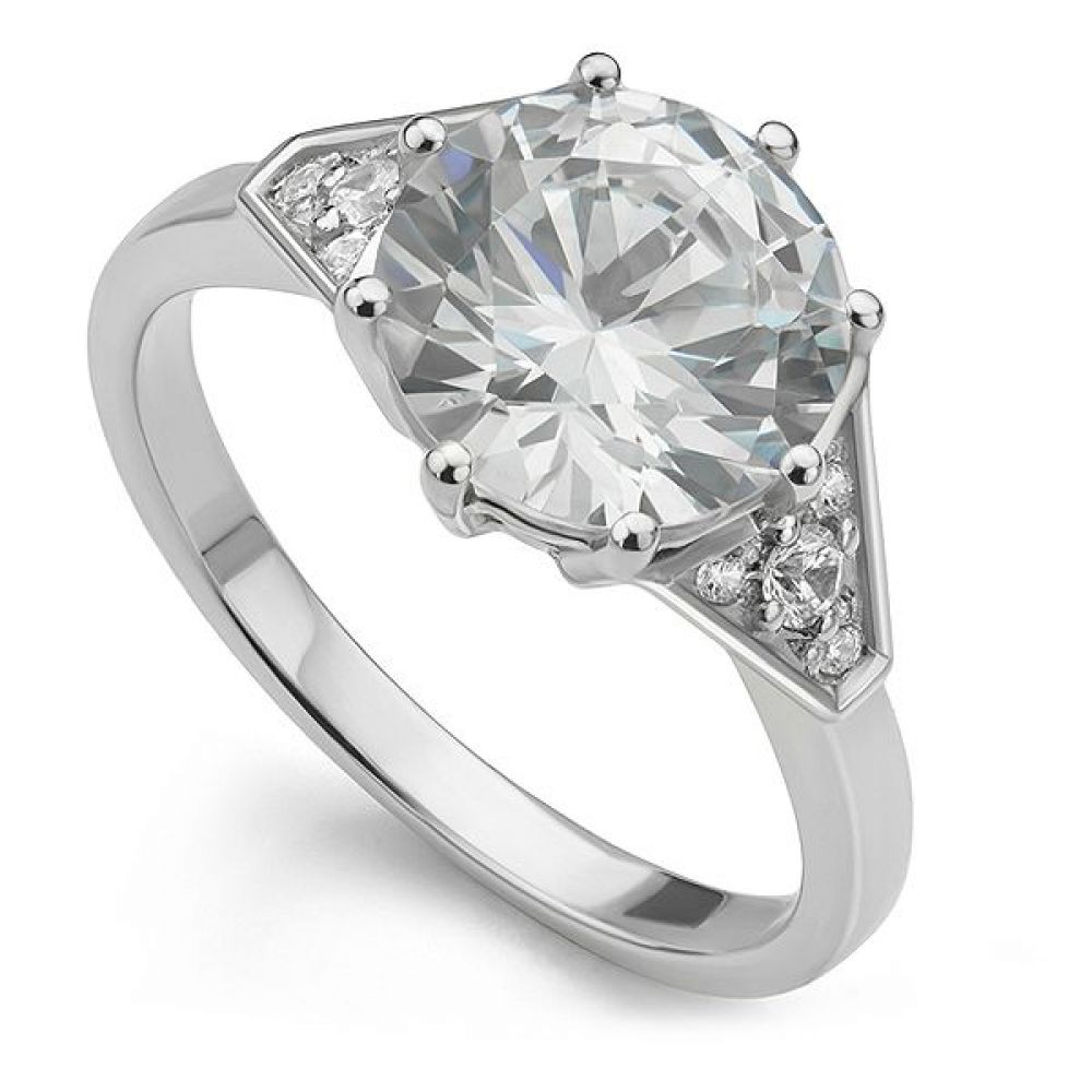 Queen Elizabeth Engagement Ring