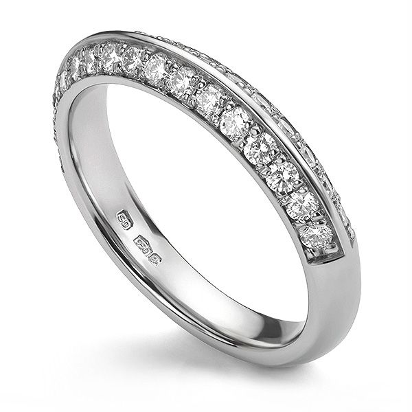 Apex Diamond Wedding Ring with Knife-Edged Profile