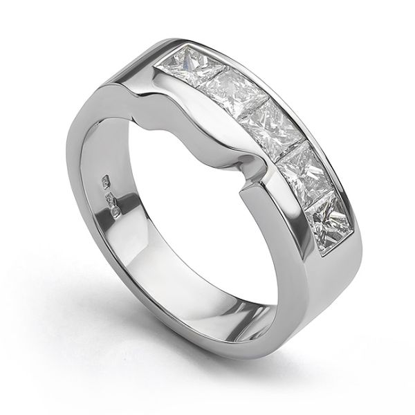 Contoured Edge Shaped Wedding Ring | Platinum Princess Cut