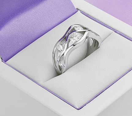 6 Stone Diamond Rings | 6 Stone Rings