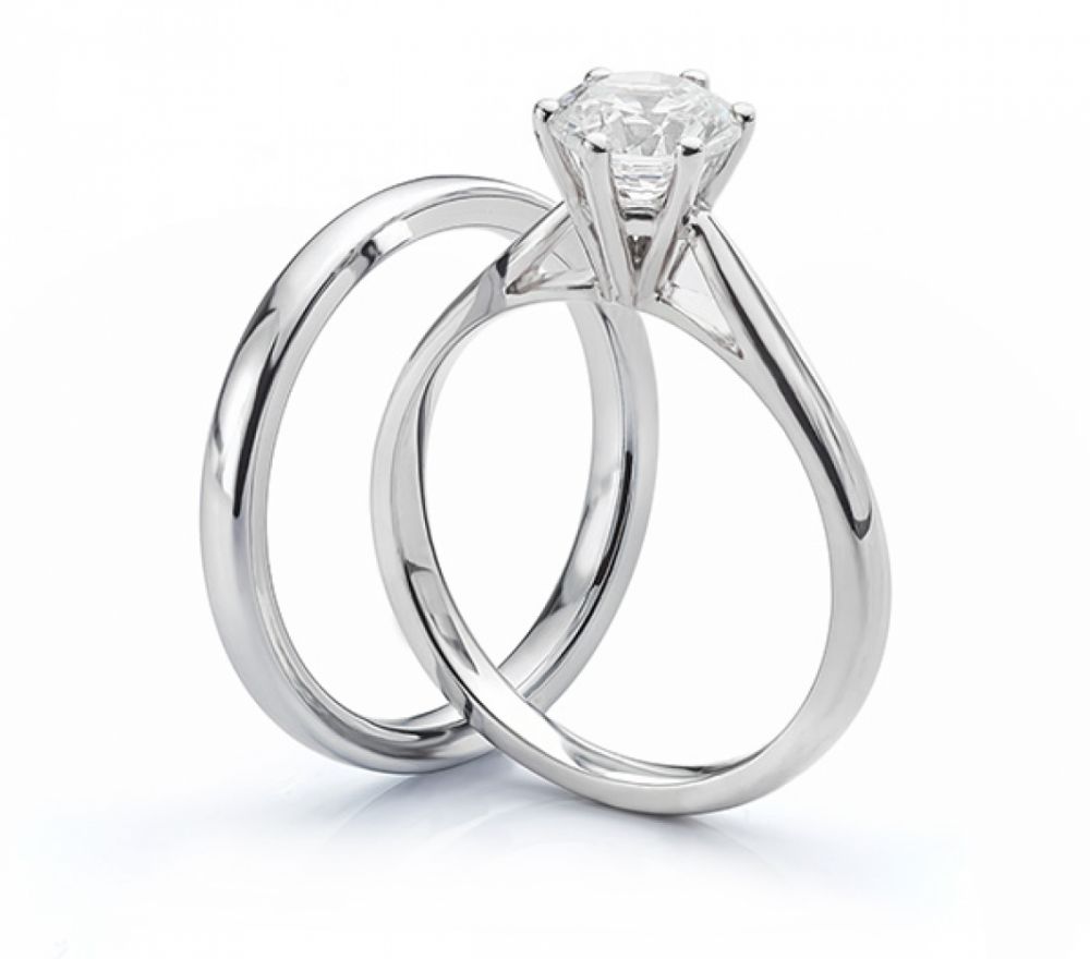 Slight Court Wedding Ring with Polished Edge